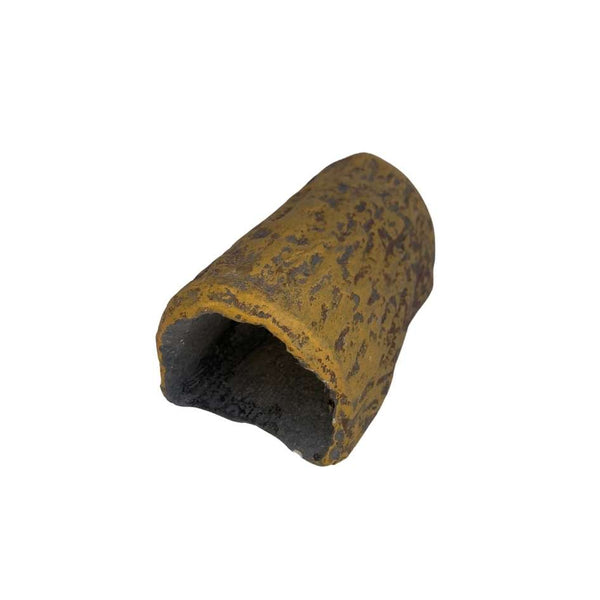 Log Hide – The Real Macaw Pet Shop